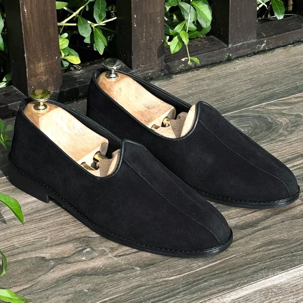 Amber Suede Black Moojari – Arvino